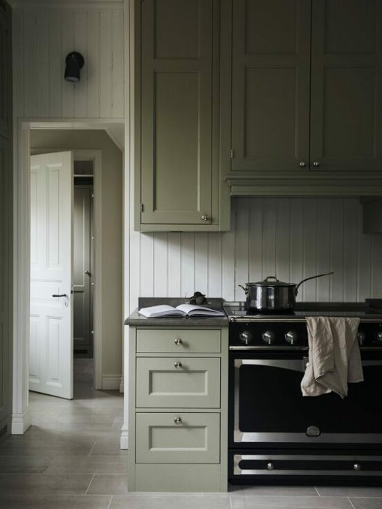 With balance and good taste, green kitchens speak of sustainability and ...